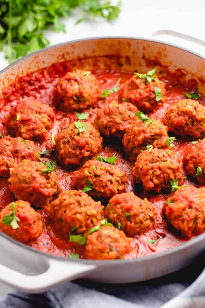 Tefteli (Russian Meatballs with Rice)