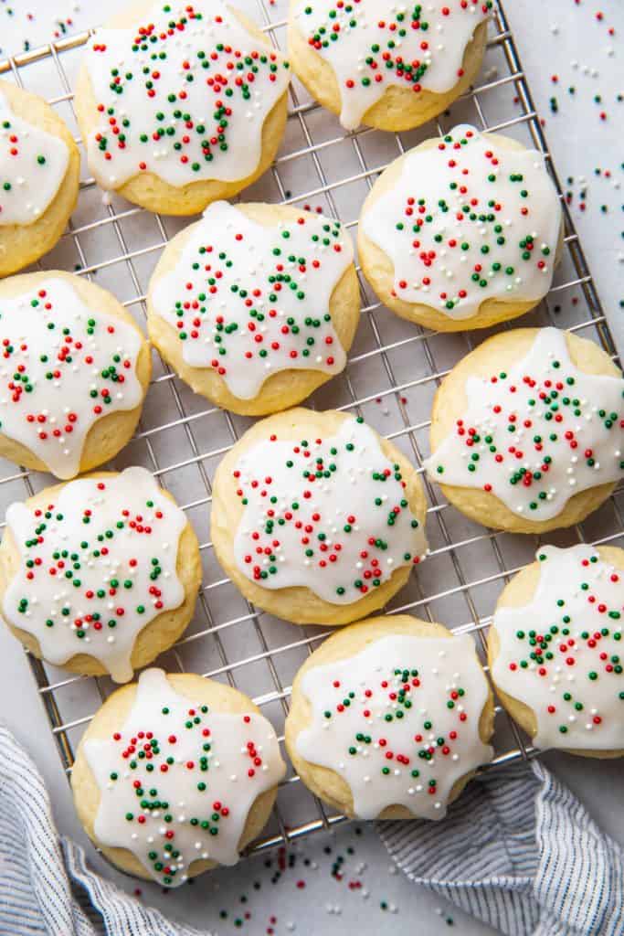 Sour Cream Cookies - Veronika's Kitchen