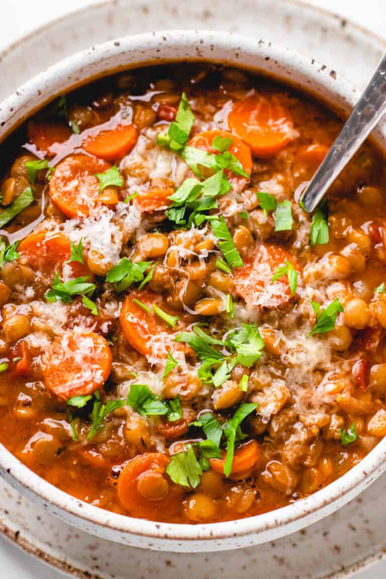 Carrot and Lentil Soup - Veronika's Kitchen